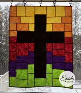 Rugged Cross window hanging pattern | Epida Studio