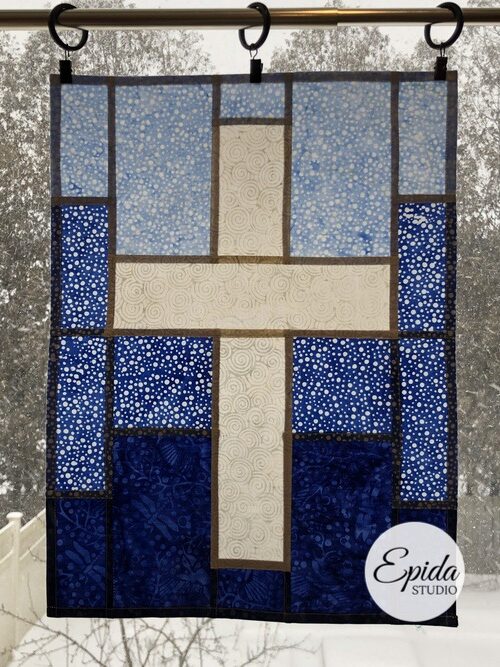 Rugged Cross window hanging pattern | Epida Studio